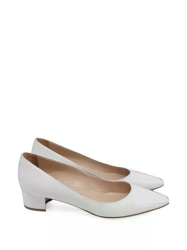 Manolo Blahnik Pointed-toe Pumps