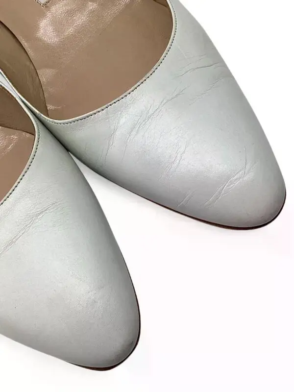 Manolo Blahnik Pointed-toe Pumps