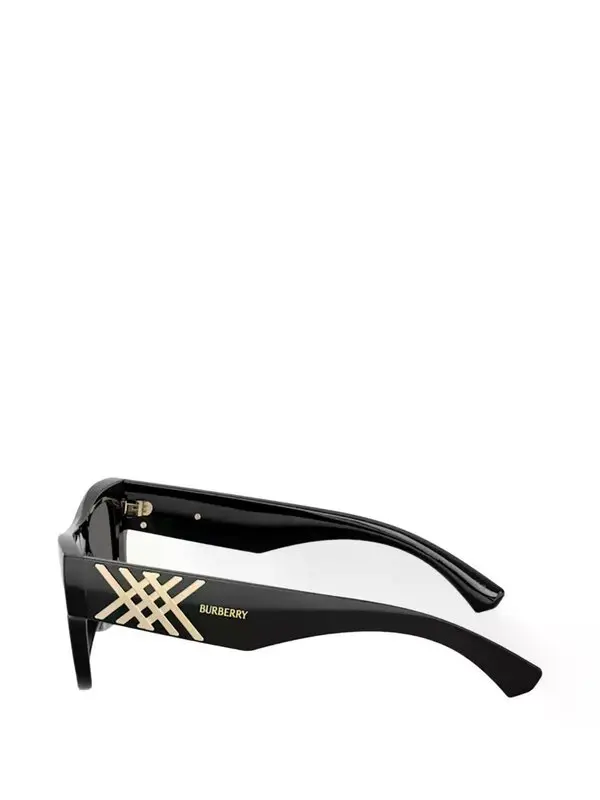 Burberry Geometric-glasses Sunglasses