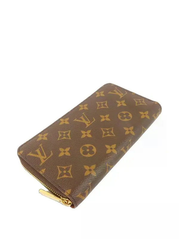 LOUIS VUITTON Monogram Zippy Long Wallet - Brown