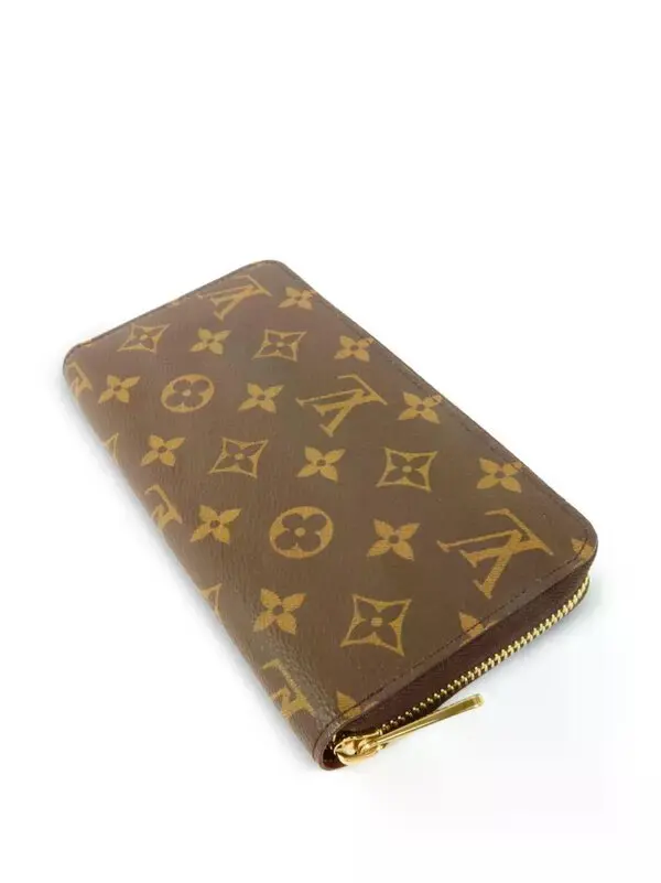 LOUIS VUITTON Monogram Zippy Long Wallet - Brown