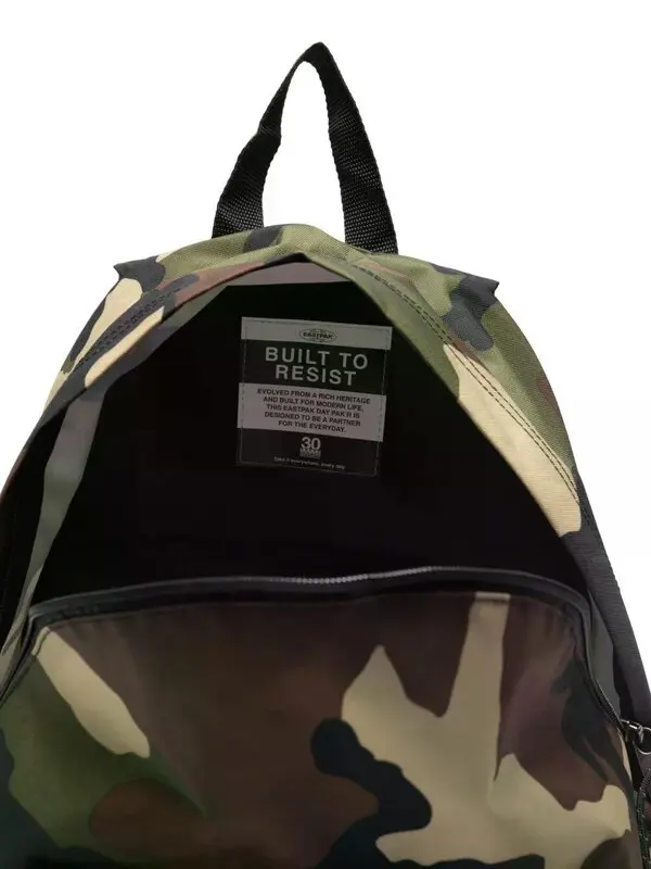 EASTPAK Day Pak'r Camouflage-print Backpack - Green