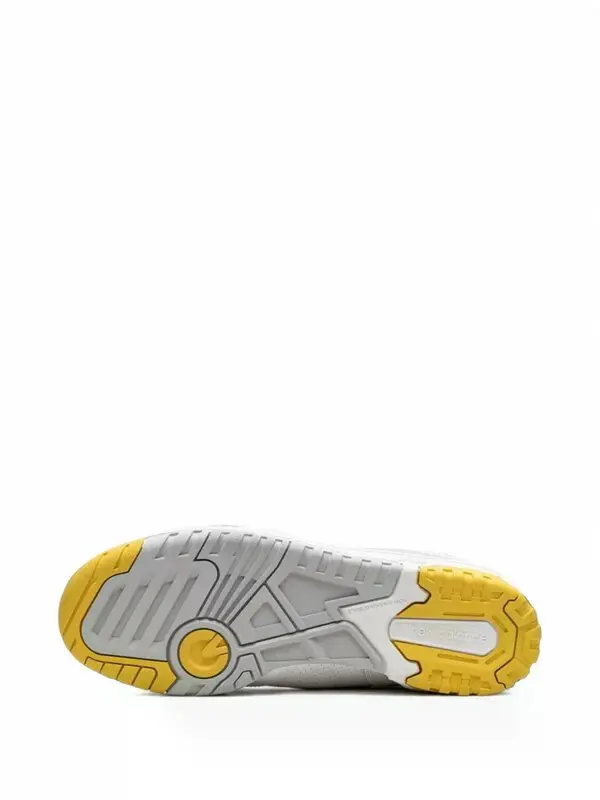 NEW BALANCE 650 Sneakers - White