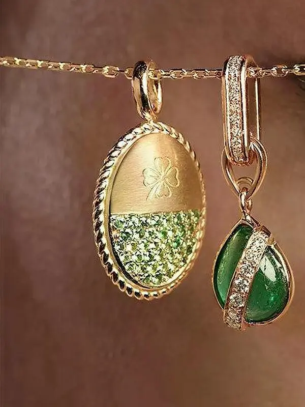 CLARA CHEHAB Liberté Emerald And Diamond Charm