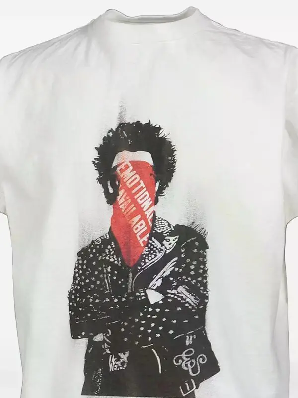 EMOTIONALLY UNAVAILABLE Graphic-print T-shirt