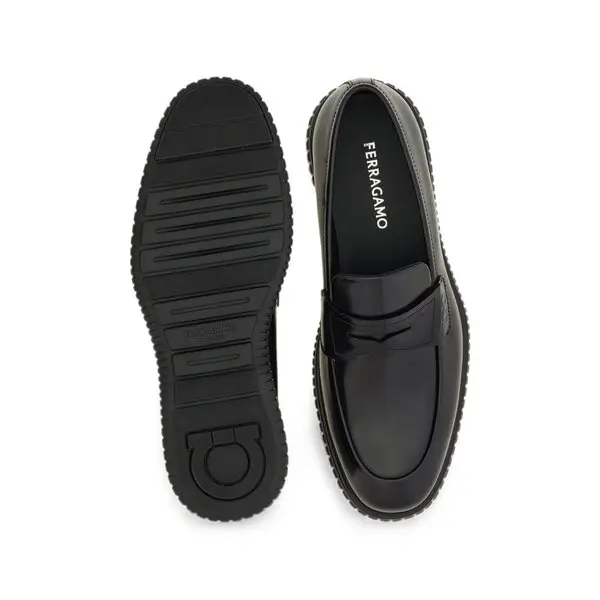 FERRAGAMO Loafers