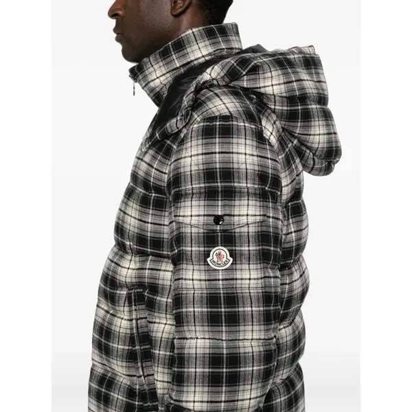 Moncler Jackets Padded & Down Jackets
