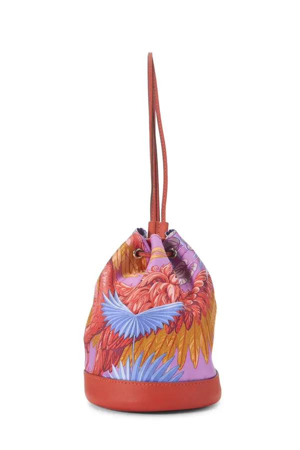 Hermès Red & Multicolor 'flamingo Party' Soie-cool 22