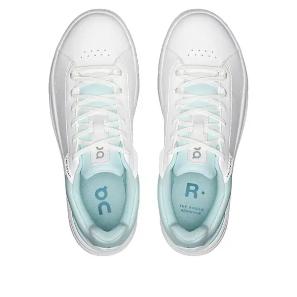 On The Roger Advantage 'white Flurry