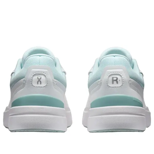 On The Roger Advantage 'white Flurry