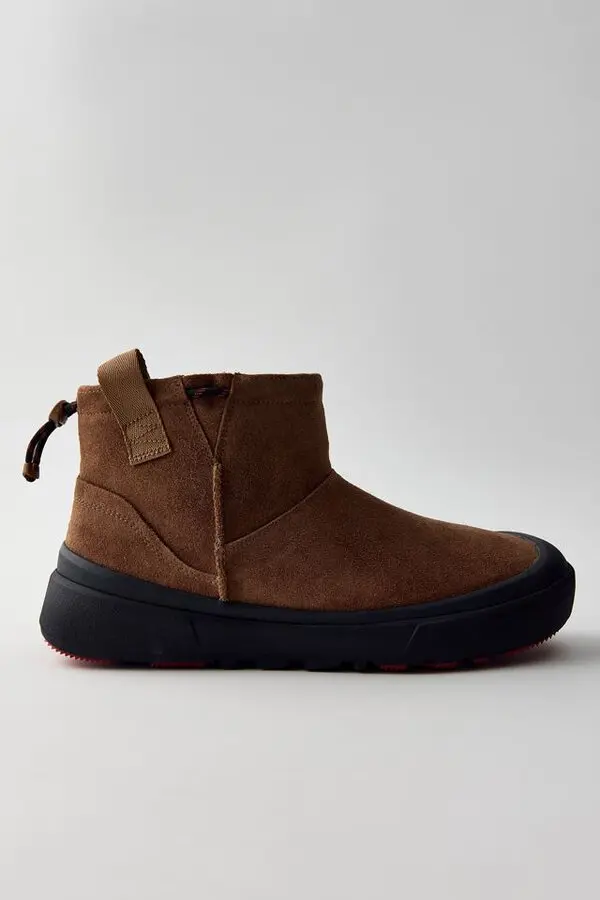 UGG Classic Mini Outpost Boots