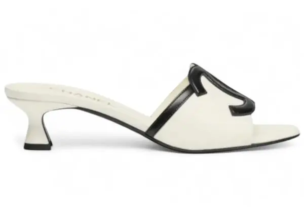 Chanel Lambskin Mulein - White/black