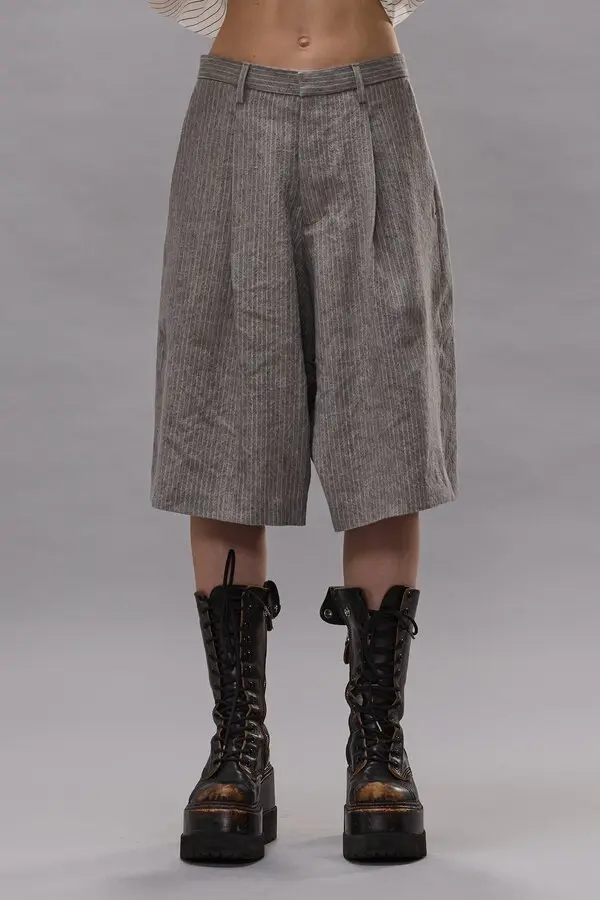 R13 Jumbo Tailored Short - Light Grey Stripe