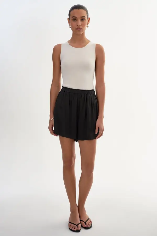 LAMARQUE Lizzie Pull-on Satin Shorts - Black