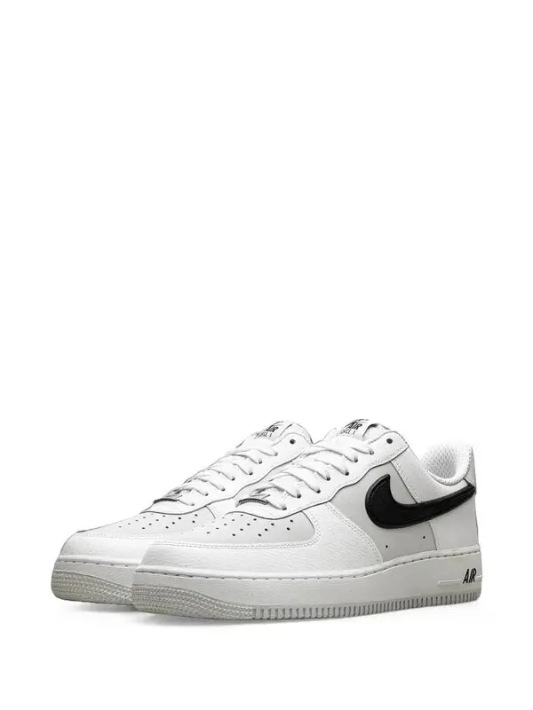 Nike Air Force 1 Low '07 Lv8 Sneakers