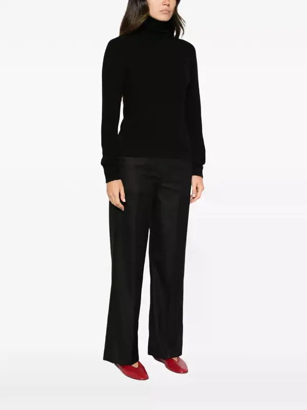 VELA SHOP Roll-neck Sweater