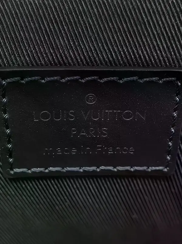 LOUIS VUITTON 2021-2026 Monogram Eclipse Steamer Wearable Wallet Crossbody Bag