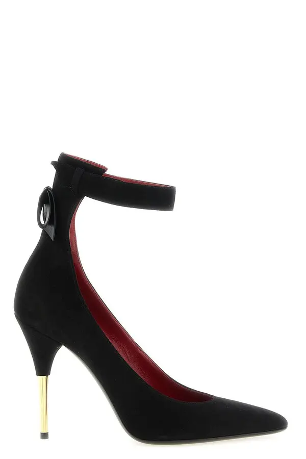 Valentino Garavani Fatale' Pumps - Black