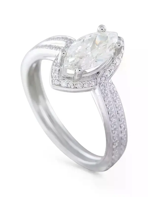 LB EXCLUSIVE Diamond Halo Ring