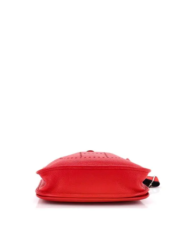 Hermès Pm Evelyne Bag Gen Iii Clemence - Red