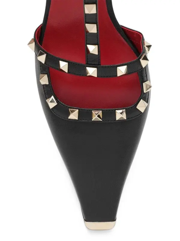 Valentino Garavani Rockstud Leather Pumps