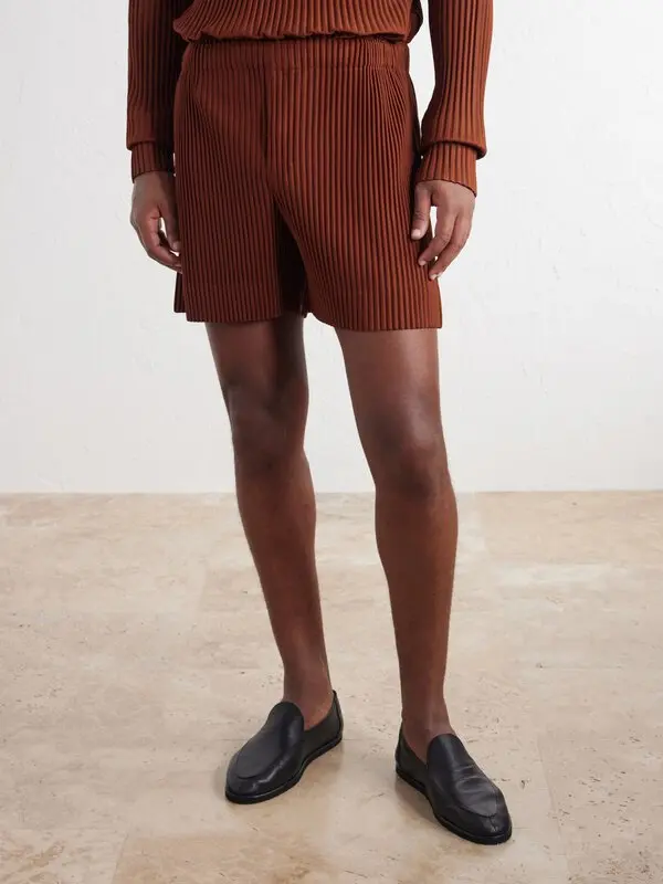 Issey Miyake Straight-leg Pleated Shorts