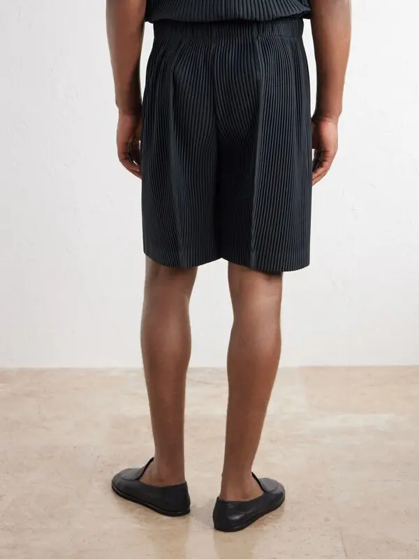 Issey Miyake August Straight-leg Pleated Shorts