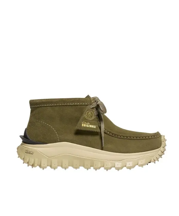 Moncler Clarks Originals Trailgrip Wallabee Gtx Suede Boots - Olive Green