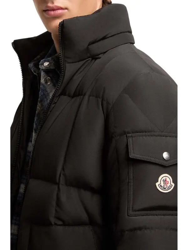 Moncler Long-sleeve Hooded Down Jacket
