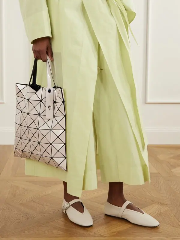 Issey Miyake Lucent Glossed Tote - Neutrals