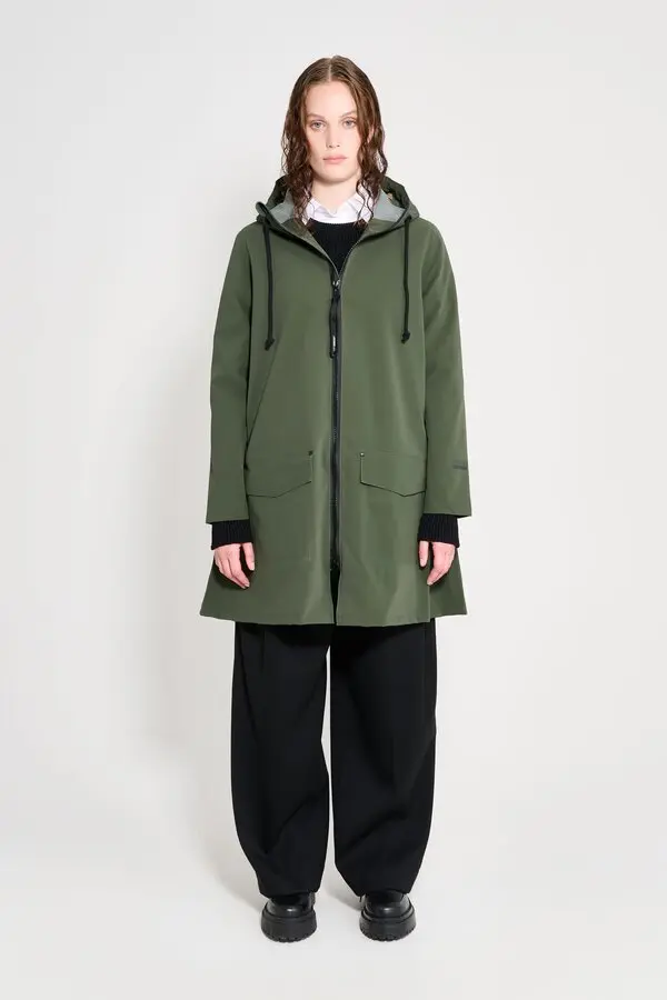 Stutterheim Mosebacke Patch Raincoat - Green