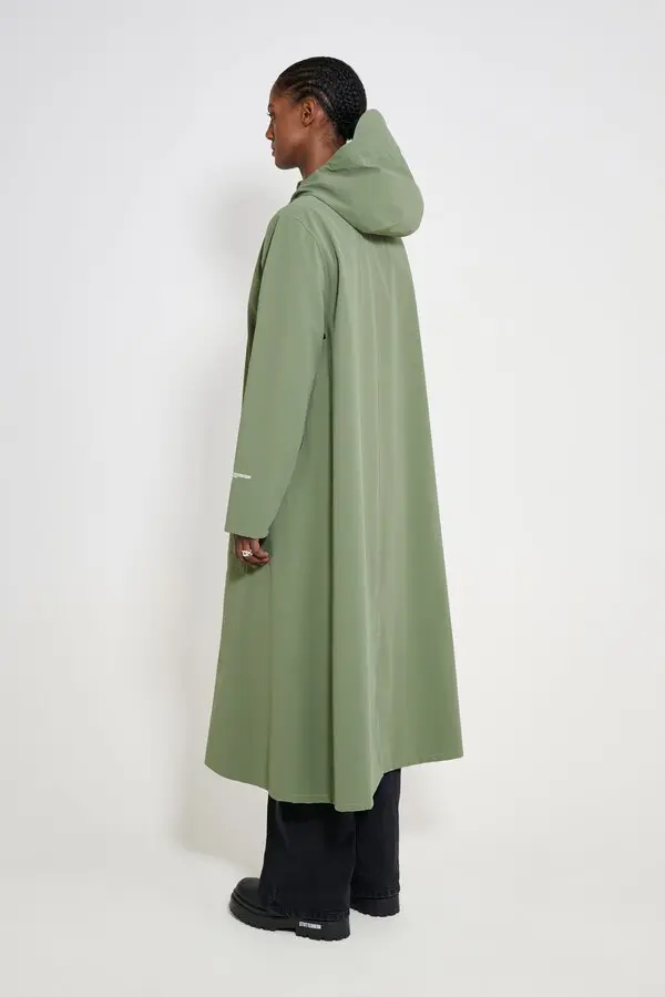 Stutterheim Mosebacke Long Patch Raincoat - Dry Green