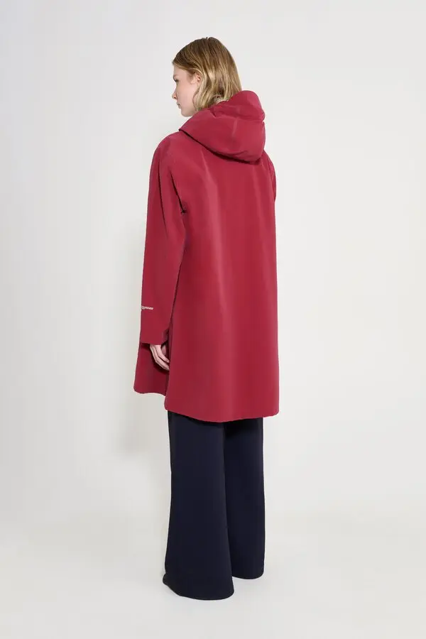 Stutterheim Mosebacke Patch Raincoat - Burgundy