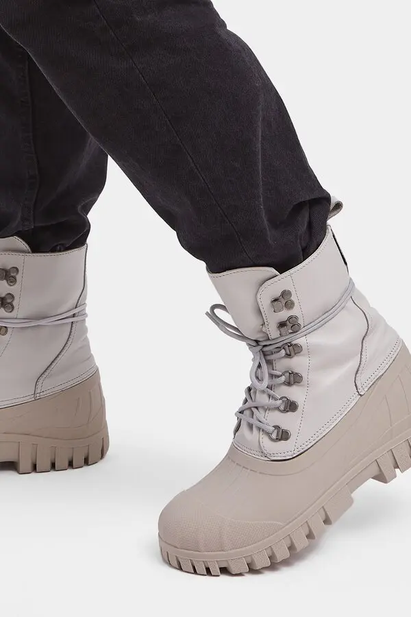 Stutterheim Patrol Boot Leather