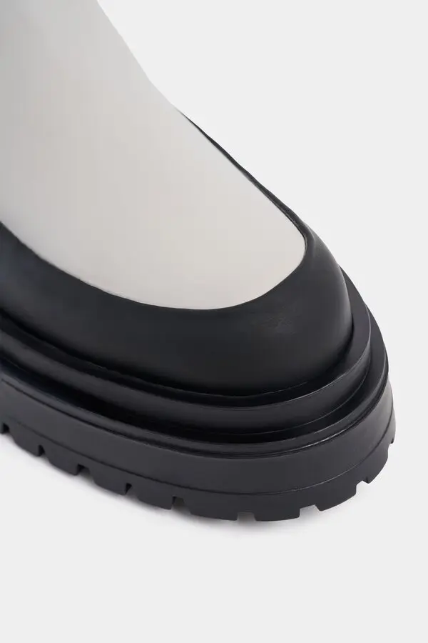 Stutterheim High Walker Leather Boots