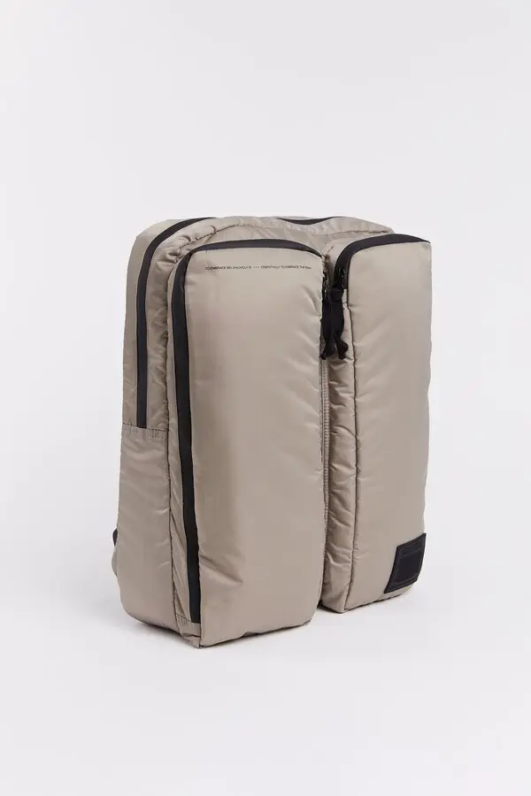Stutterheim Utility Day 9l Backpack