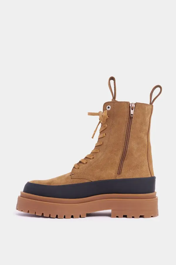 Stutterheim Peace Walker Suede