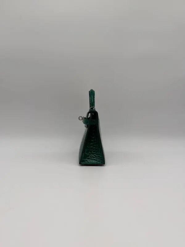 Hermès Mini Kelly Vert Emeraude Shiny Alligator G 2026