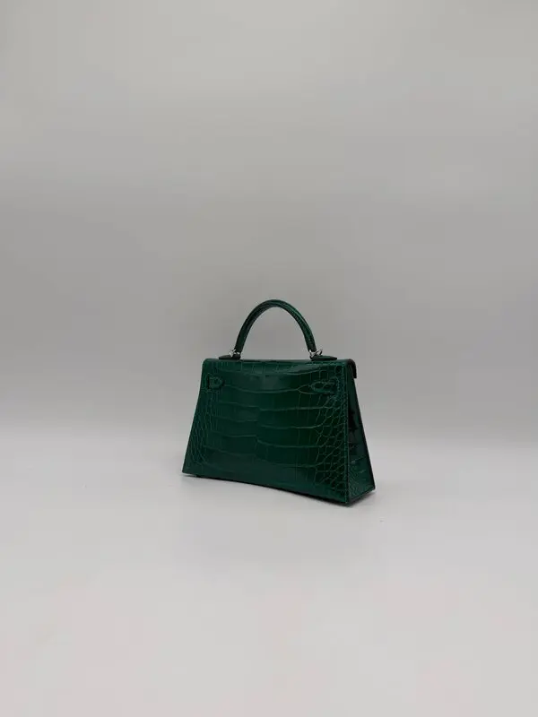 Hermès Mini Kelly Vert Emeraude Shiny Alligator G 2026