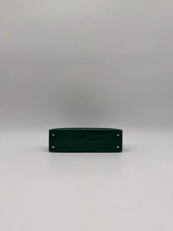Hermès Mini Kelly Vert Emeraude Shiny Alligator G 2026