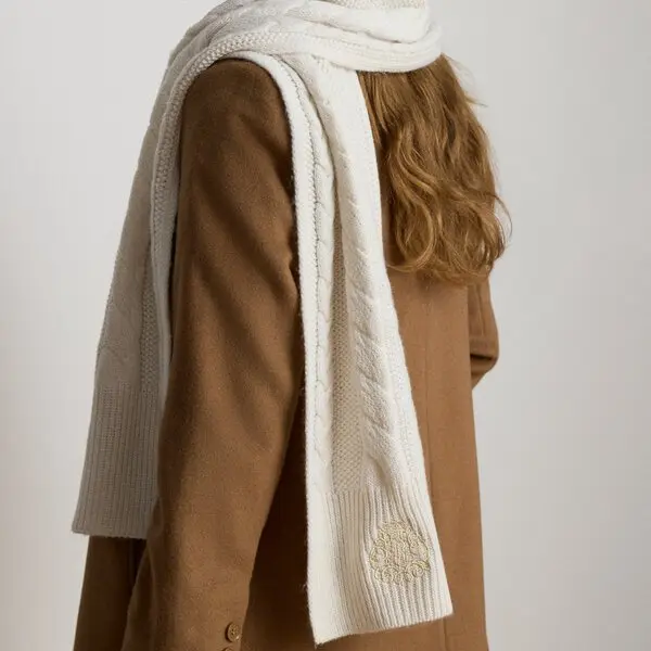 Ralph Lauren Embroidered-crest Cable-knit Scarf - Cream