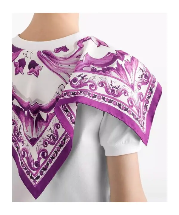 Dolce & Gabbana Dolce Gabbana Scarf Detailed T-shirt