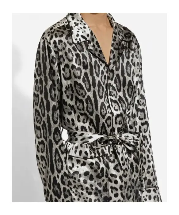 Dolce & Gabbana Dolce Gabbana Leopard Printed Satin Robe
