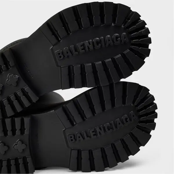 Balenciaga Round-toe Ankle Boots
