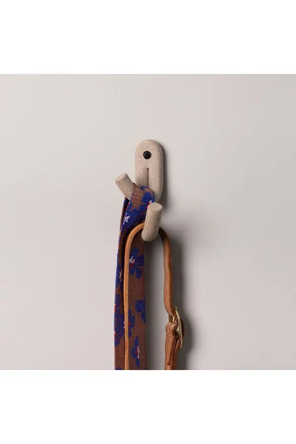 SIN Leggy Crossed Wall Hook In Ivory