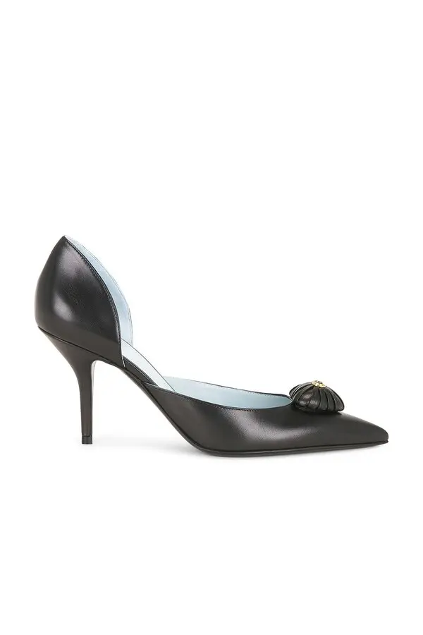 Valentino Garavani Coeur Royal Dorsay Pump