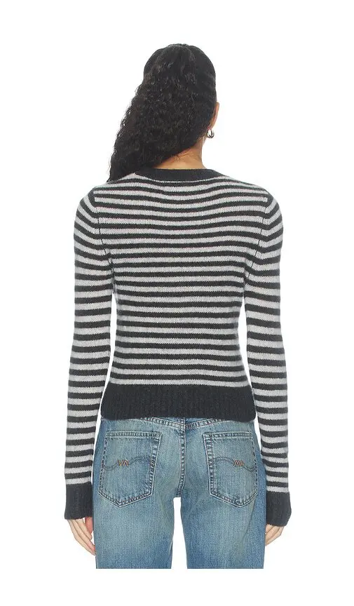 Enza Costa Cashmere Shrunken Crewneck Sweater In Grey