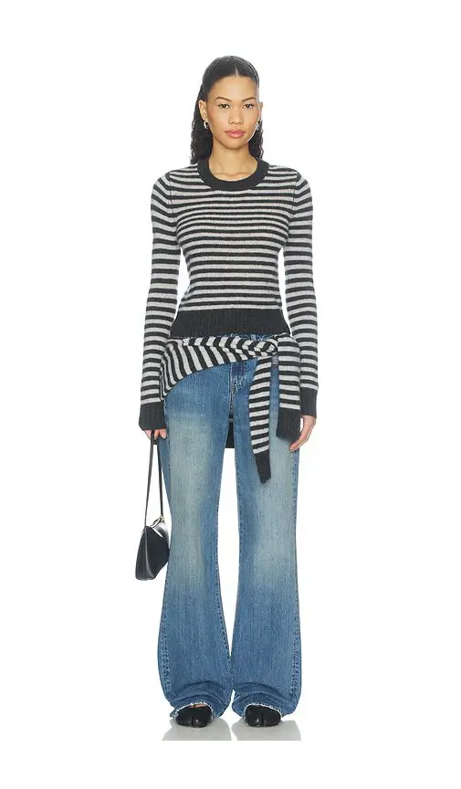 Enza Costa Cashmere Shrunken Crewneck Sweater In Grey