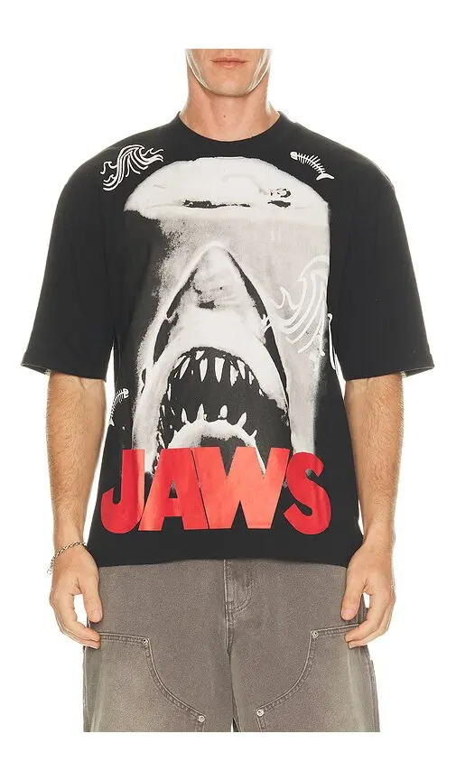 REASON Jaws Tee - Black