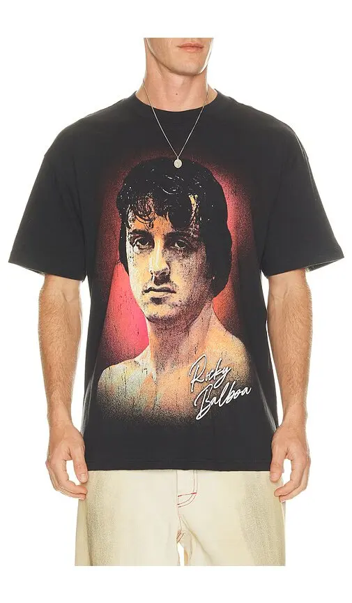 THE FORECAST AGENCY Champion Gaze Tee - Black